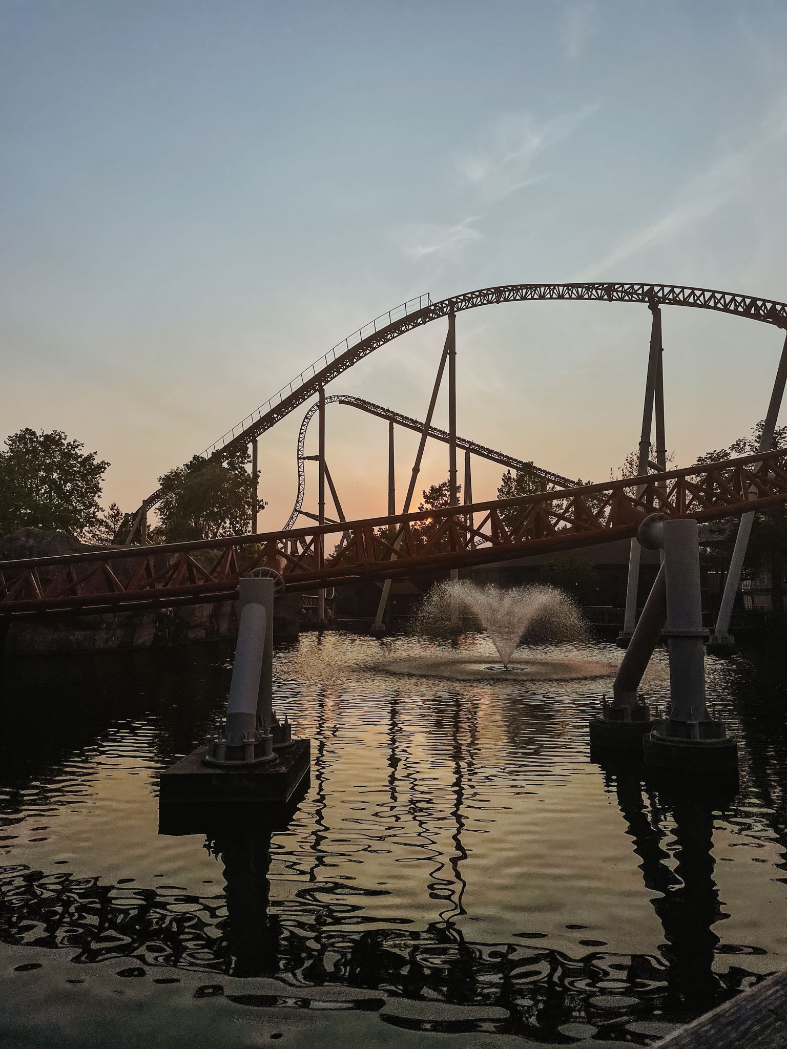 Cedar Point on a Budget: Best Money-Saving Tips for 2026